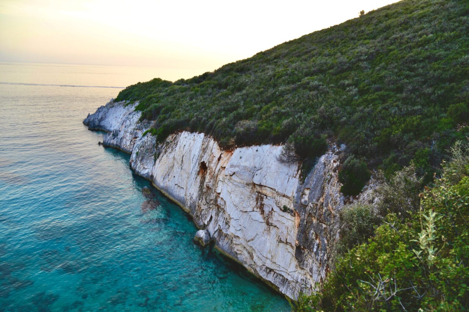 How to get to Gjiri Filikuri Beach in Himara - The Holistic Backpacker