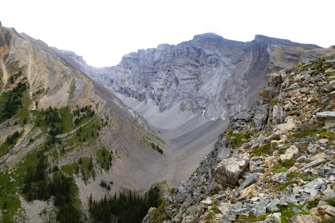 Cascade Mountain Hike in Banff: DETAILED Scramble Guide - The Holistic ...